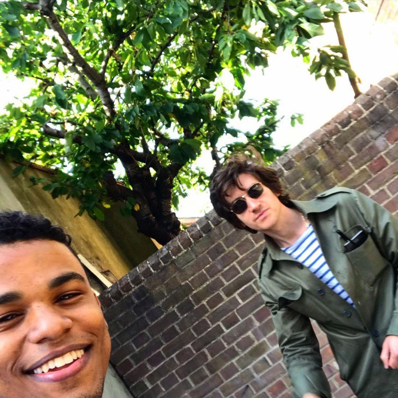 2020 Sunglasses of Alex Turner on the Instagram account @m_junior1 ...