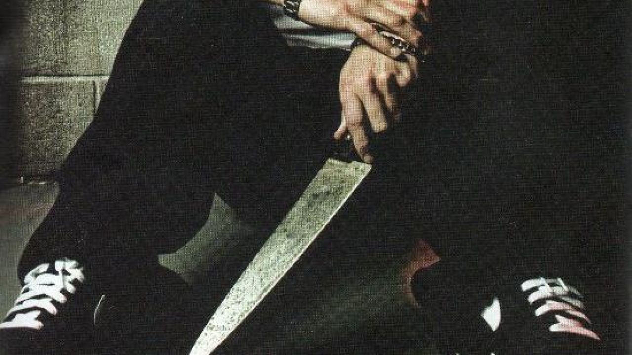 Long Kitchen knife of Eminem in Eminem - 3 a.m. (Official Video) | Spotern