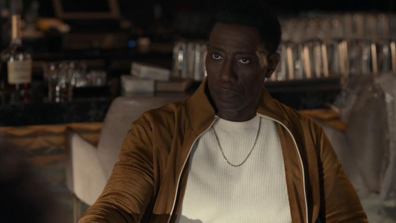 White sweater worn by Carlton (Wes­ley Snipes) as seen in True story TV ...