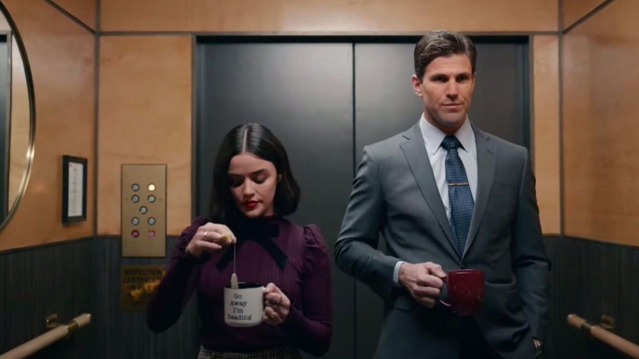 Blouse with bow worn by Lucy Hutton (Lucy Hale) in The Hating Game ...