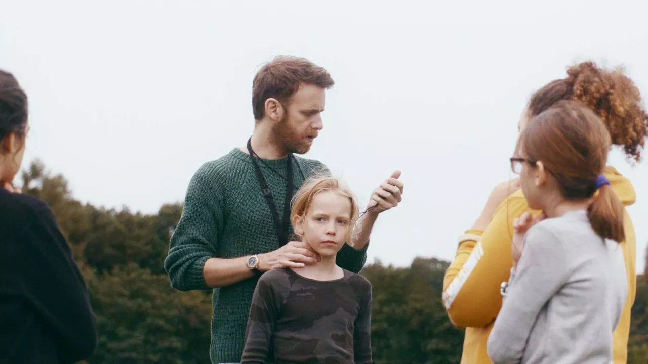 The watch worn by Jean Adamski (Antoine Reinartz) in the film Petite ...