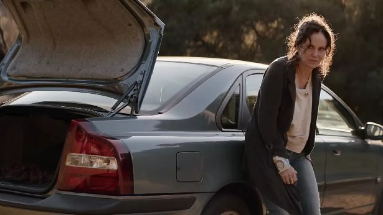 Necklace worn by Zoe (Amy Brenneman) as seen in The Old Man TV show ...