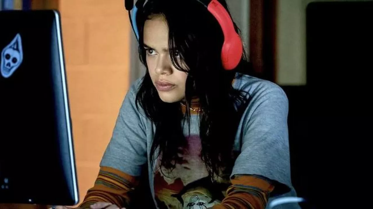 Dolphin Print T-shirt worn by Minnie 'Mouse' Honrada (Malia Pyles) as ...