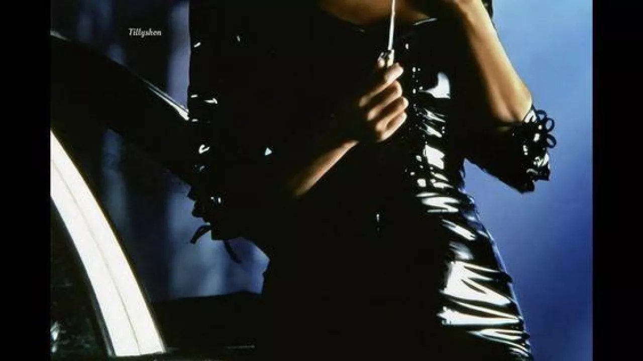 Black Vinyl Mini Dress of Tiffany (Jennifer Tilly) in Bride of Chucky ...