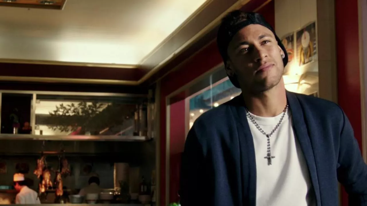 Blue cardigan worn by Neymar in xXx: Return of Xander Cage | Spotern