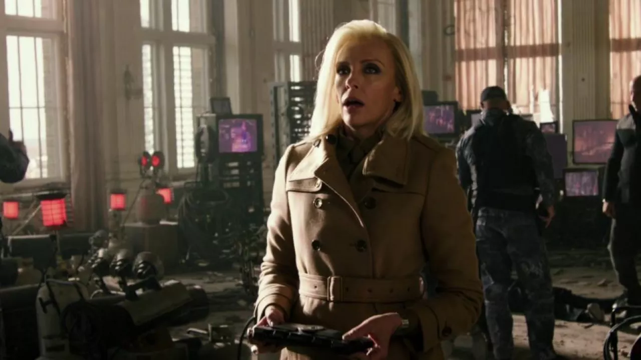 Coat worn by Jane Marke (Toni Collette) as seen in xXx: Return of ...