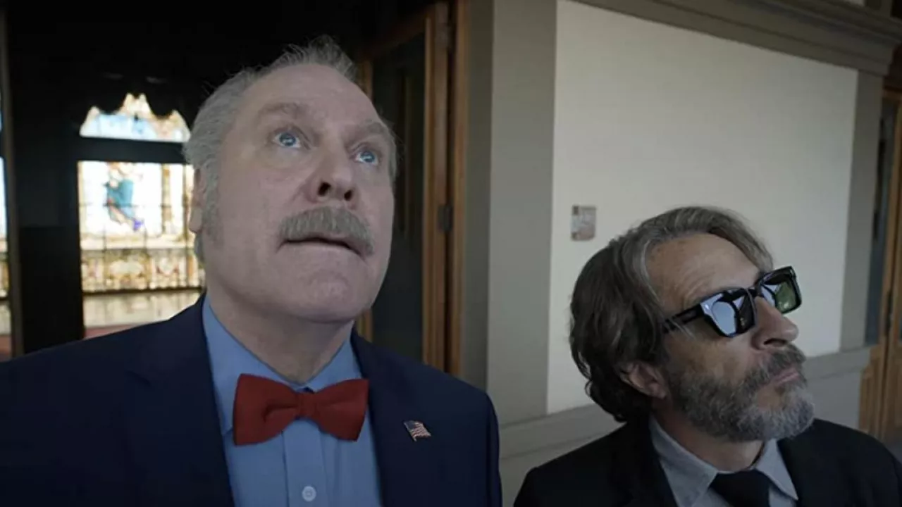 Sunglasses worn by Silverio Gacho (Daniel Giménez Cacho) as seen in ...