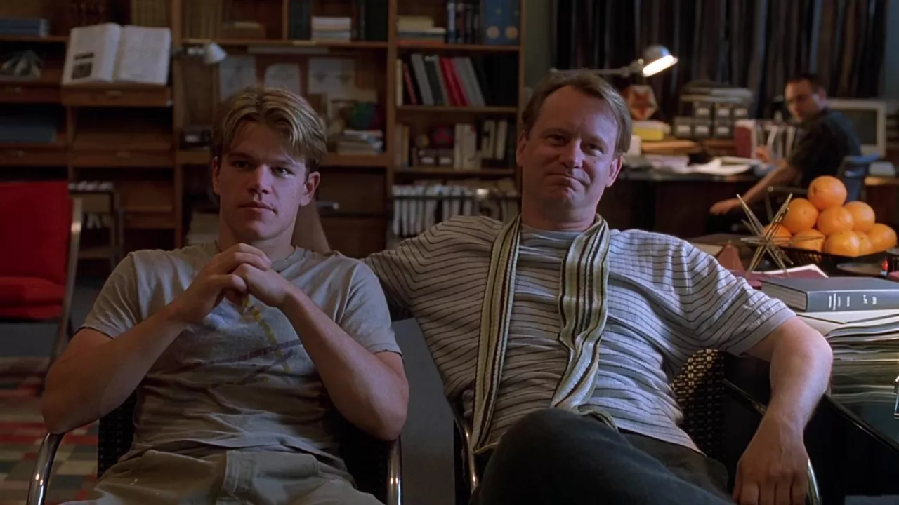 Striped Scarf worn by Lambeau (Stellan Skarsgård) in Good Will Hunting ...