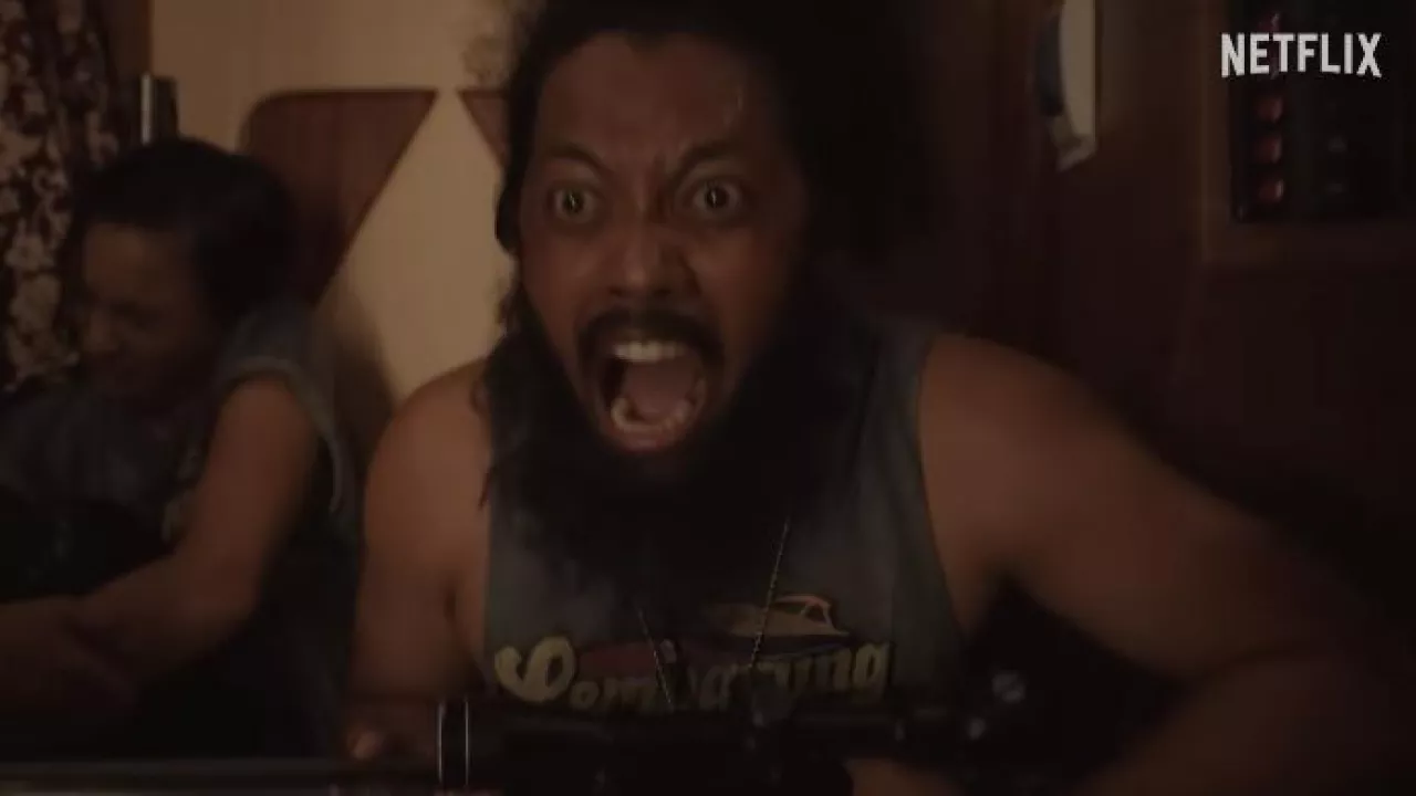 Tank top worn by Jenggo (Arie Kriting) as seen in The Big 4 movie | Spotern