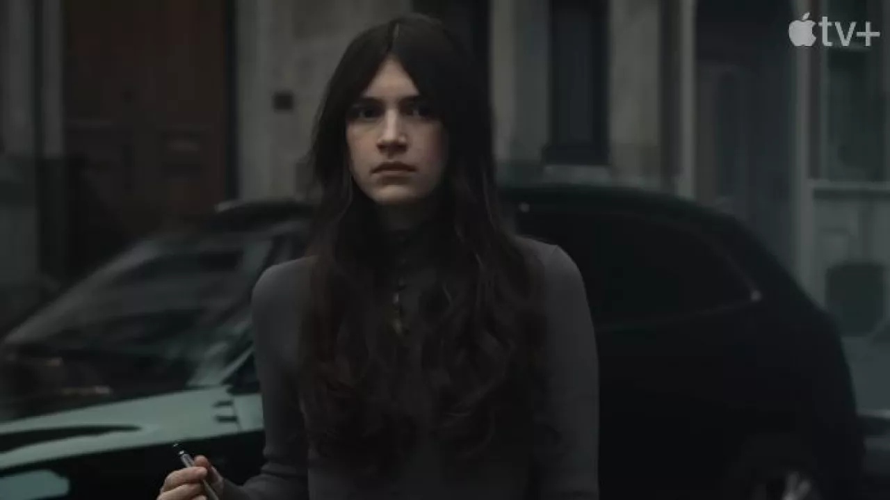 Grey bodycon dress worn by Leanne Grayson (Nell Tiger Free) as seen in ...