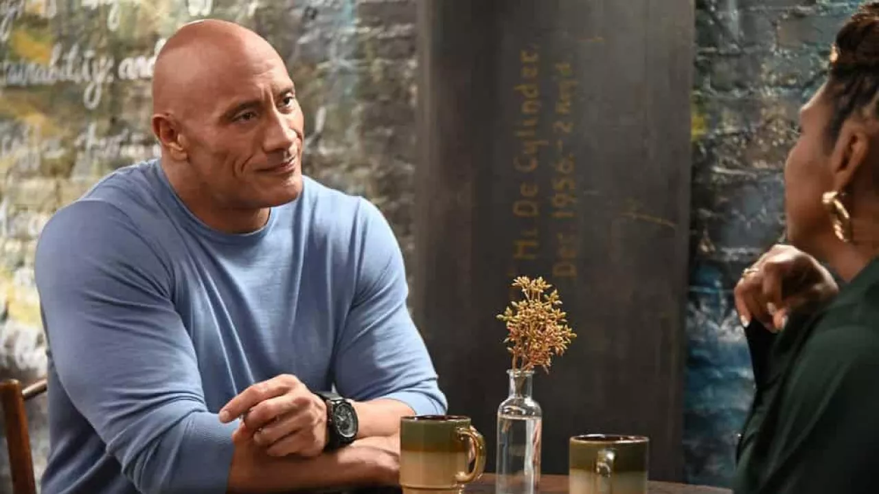Black watch worn by Dwayne Johnson as seen in Young Rock TV series ...