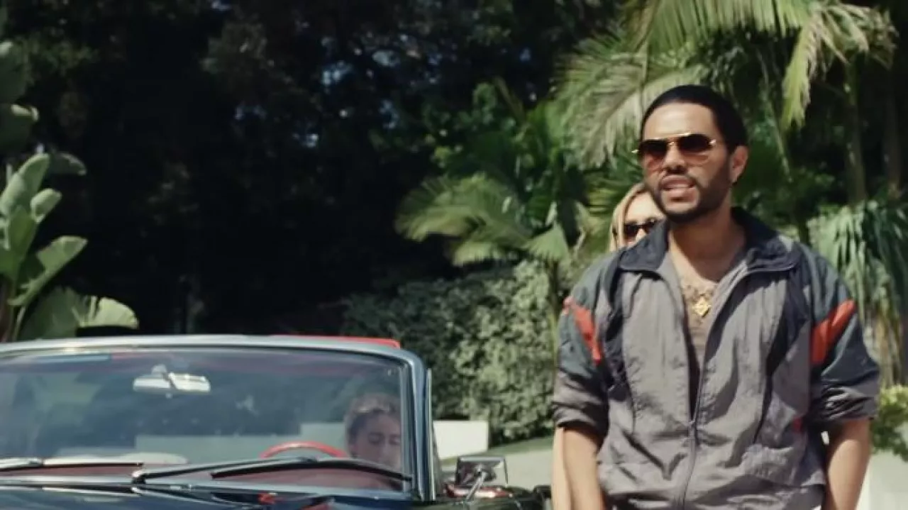 Gold aviator sunglasses worn by Tedros (The Weeknd) as seen in The Idol ...