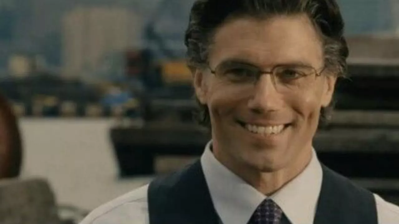 Eyeglasses worn by Alex Rosen (Anson Mount) in Safe movie | Spotern