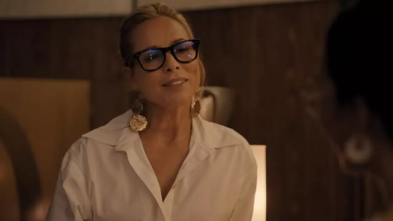 Gold earrings worn by Jordan (Maria Bello) as seen in Beef wardrobe ...