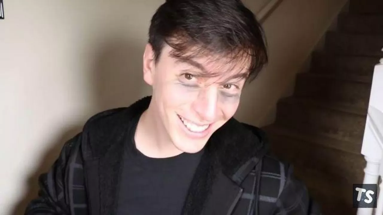 Hoodie jacket worn by Thomas Sanders in My NEGATIVE Thinking | Sanders ...