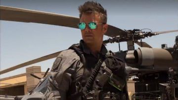 Transformers: The Last Knight: Clothes, Outfits, Brands, Style and ...