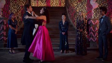 Nico Minoru (played by Lyrica Okano) outfits on Marvel's Runaways