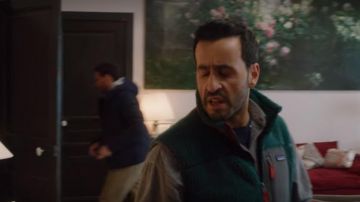 Découvrez la garde-robe de Joseph Hazan (Jonathan Cohen) dans Family ...