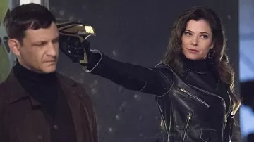 Discover outfits and fashion from season 1 on The Flash