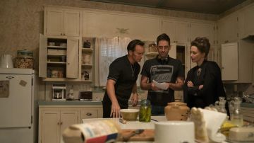 Lorraine Warren (played by Vera Farmiga) outfits on The Conjuring: The ...