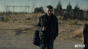 Riley Flynn (played by Zach Gilford) outfits on Midnight Mass