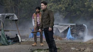 Sam Velez (played by Jon Seda) outfits on La Brea