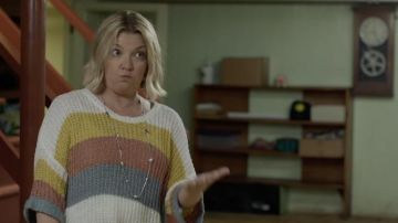 Tricia Miller (played by Mary Catherine Garrison) outfits on Somebody ...