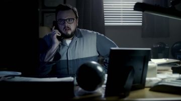 KC Houseman (played by John Bradley) outfits on Moonfall