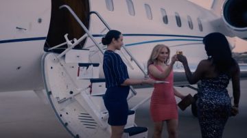 USA Flag Blue T-Shirt worn by Connie Kaminski (Kristen Bell) in ...