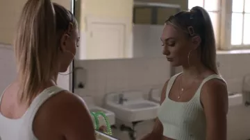 Mia Reed (played by Maddie Ziegler) outfits on The Fallout