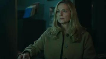 Wendy Byrde (played by Laura Linney) outfits on Ozark