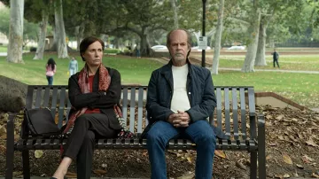 Richard Fuisz (played by William H. Macy) outfits on The Dropout