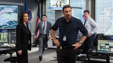 Jubal Valentine (played by Jeremy Sisto) outfits on FBI