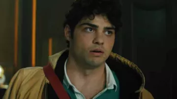 Atom Smasher / Al Rothstein (played by Noah Centineo) outfits on Black Adam