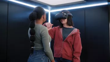 Poppy Li (played by Charlotte Nicdao) outfits on Mythic Quest