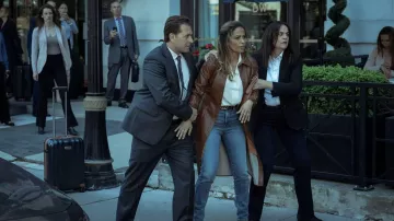 Rabbit Hole: Clothes, Outfits, Brands, Style and Looks | Spotern