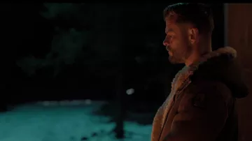 Tyler Rake (played by Chris Hemsworth) outfits on Extraction 2