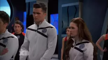 Lab Rats: Ropa, Moda, Marca, Look y Estilo | Spotern