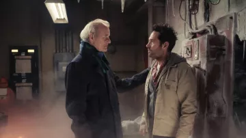 Gary Grooberson (played by Paul Rudd) outfits on Ghostbusters: Frozen ...