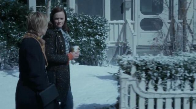 El abrigo negro de Rory Gilmore (Alexis Bledel) en Gilmore Girls | Spotern