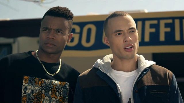 The jacket worn by Al (Jemar Michael) in " Dear White People S01E05 ...