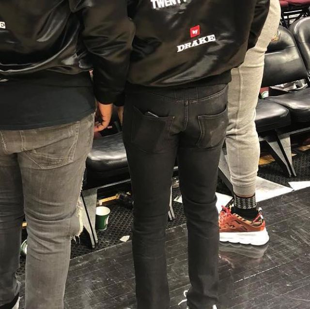 The sneakers seen on the account Instagram of Drake | Spotern