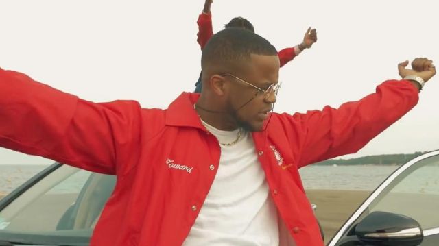 The red jacket worn by Vazco in the clip, DiCaprio of Vazco x Ramses ...