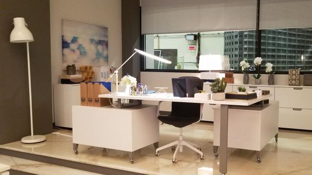 Honeycomb/Hexagon Storage Rack in Office at CatCo of Kara Danvers ...