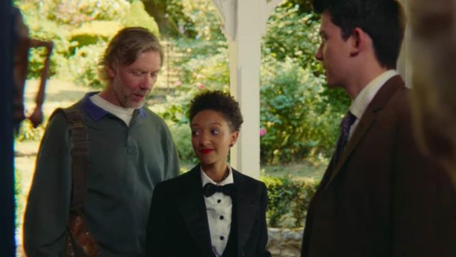 Green Jumper W Blue Collar Worn By Jakob Nyman Mikael Persbrandt In