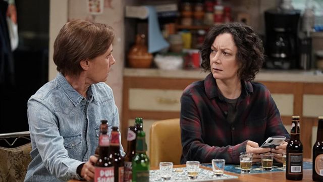 Printed Denim Shirt Jacket worn by Jackie Harris (Laurie Metcalf) as ...