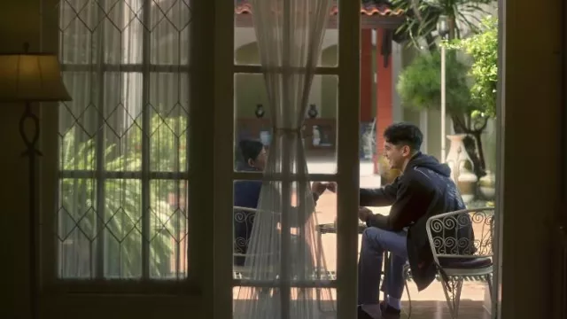 Hoodie worn by Dion (Kevin Julio) as seen in Akad movie wardrobe | Spotern