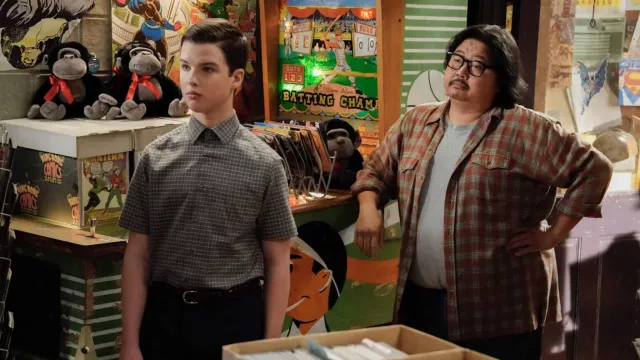 Plaid shirt worn by Nigel (Jason Rogel) as seen in Young Sheldon TV ...