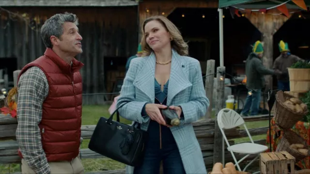 Kate Spade Bag worn by Gabby (Addison Rae) as seen in Thanksgiving ...