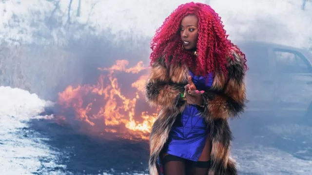 Titans TV series: Kory Anders (Anna Diop) is wearing Purple dress in ...